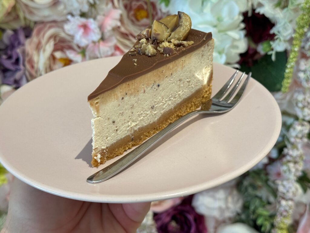 Cheesecake gaštanový 140 gr aj bez lepku | Zákusky Nitra Ružová cukráreň
